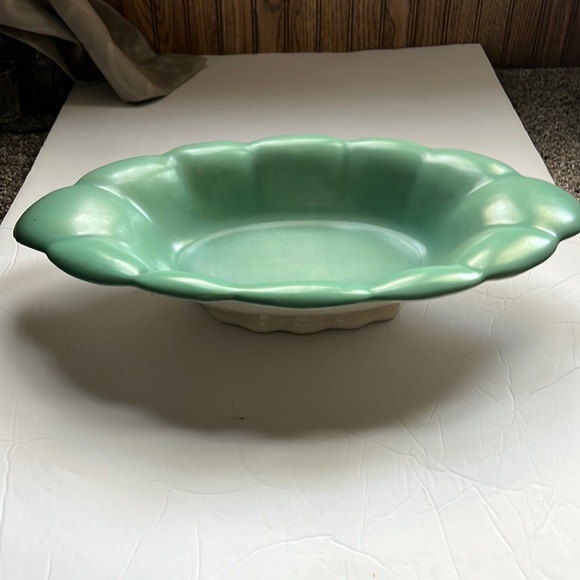 Rum Rill | Accents | Vintage Rum Rill 646 Green Ivory Centerpiece Dish ...